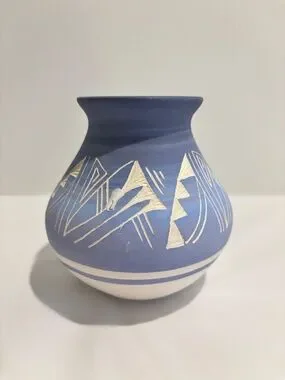 Silas Navi | Accents | Native American Navajo Style Etched Pottery Vase ...